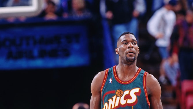 NBA, Sonics Legend Shawn Kemp Booked For Drive-By Shooting: Report ... NBA, Sonics Legend Shawn Kemp Booked For Drive-By Shooting: Report ...