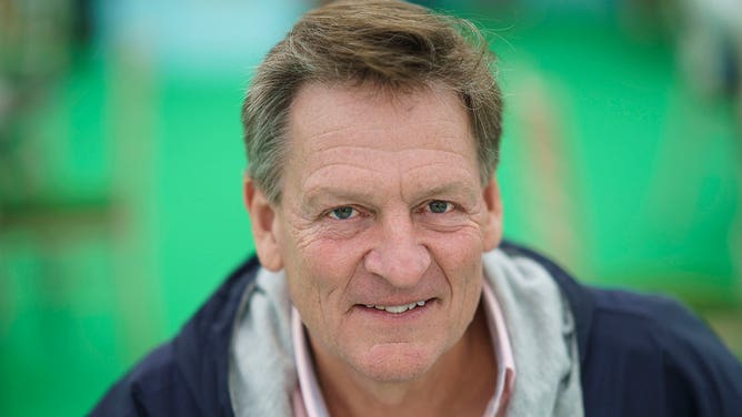 Blind Side Author Michael Lewis Suggests Catalyst Behind Michael Oher