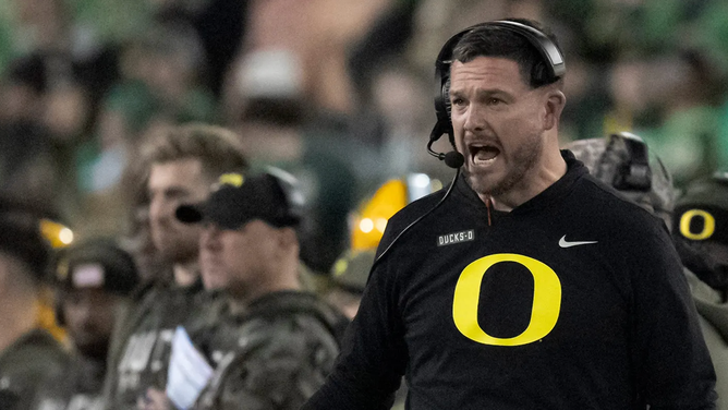 Oregon Coach Delivers Powerful Message Following Assassination Of Kirk ...
